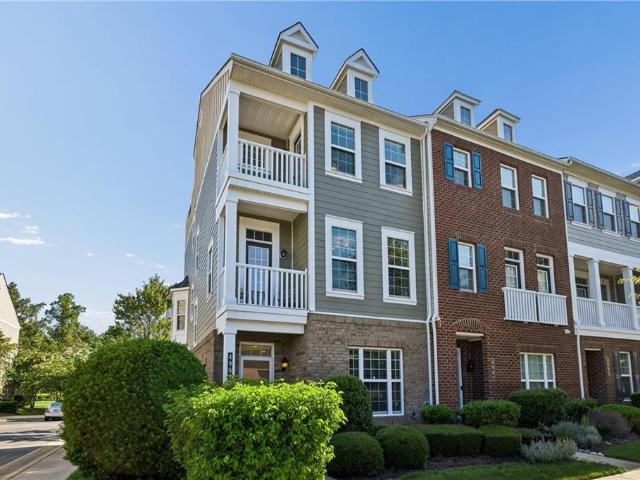 4909 Settlers Market BLVD