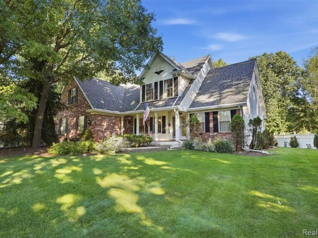 4909 Yax Pointe Drive
