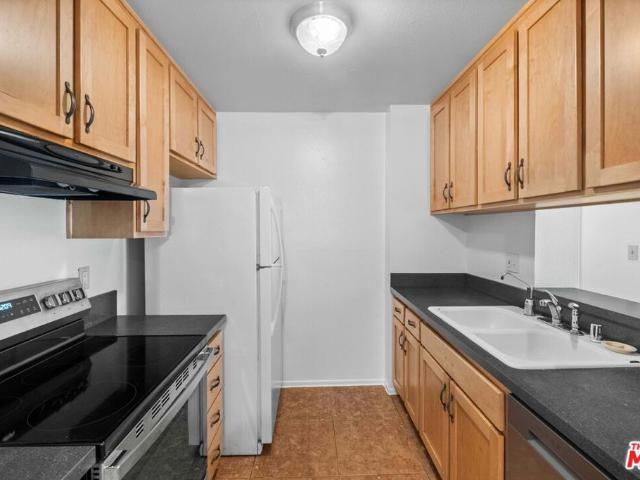 4900 Overland Avenue 183