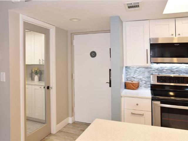 4900 Brittany Dr S, Unit 811, St. Petersburg, FL 33715 | MLS #TB8448 | Compass