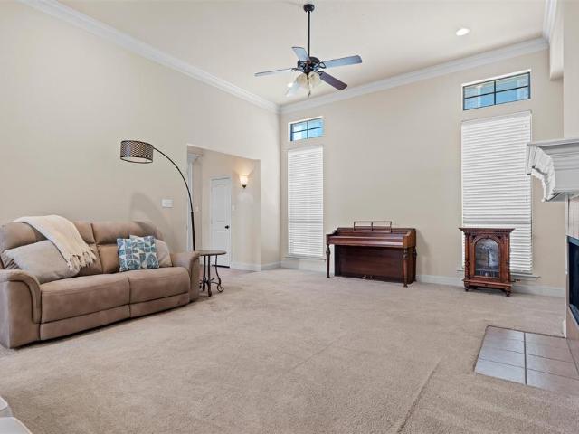 4900 Ridglea Hills Court
