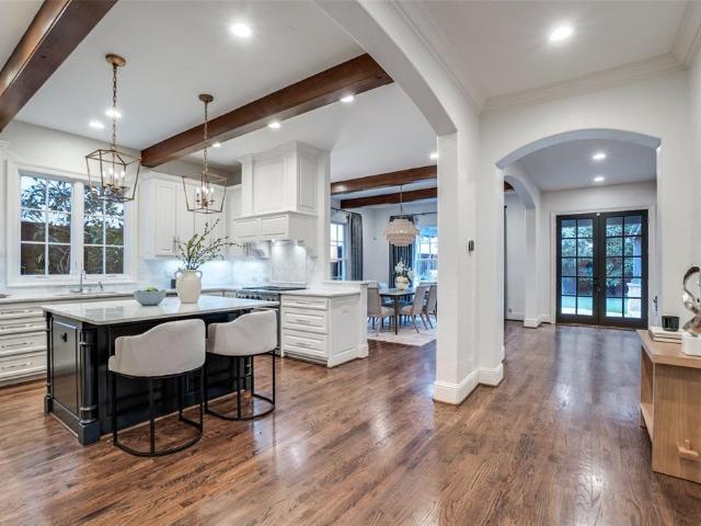 4900 Stanford Ave, Dallas, TX 75209 | MLS #21205