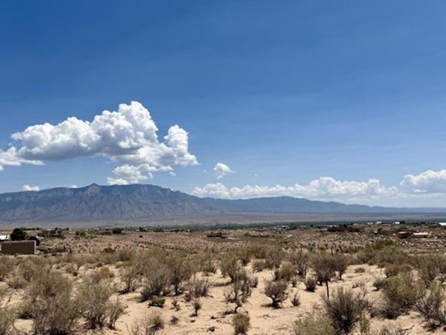 4900 Teton Ave NE, Rio Rancho, NM 87144