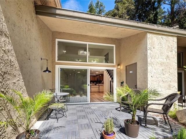 4900 77 E Chapman Ave, Orange, CA 92869
