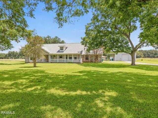 4901 Claude Viator Rd, New Iberia, LA 70560