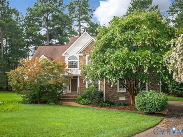 4901 Claybon Ln, Chester, VA 23831