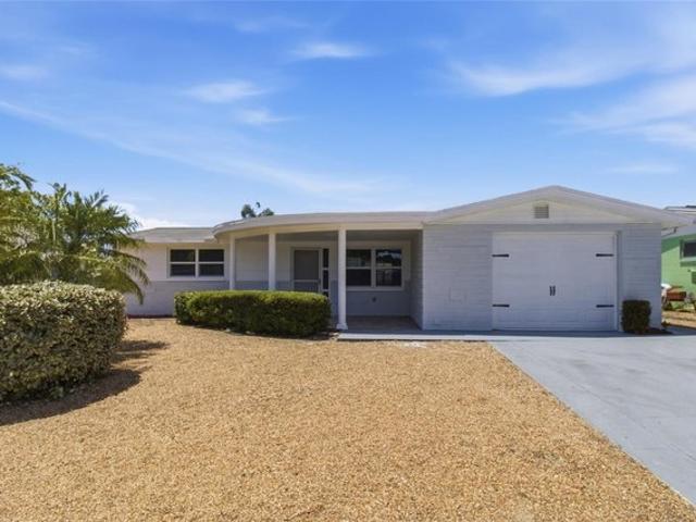4901 Durney St, New Port Richey, FL 34652