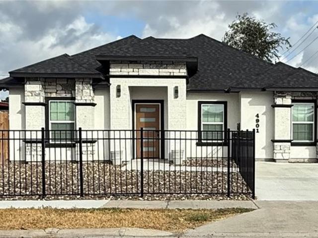 4901 Dody St, Corpus Christi, TX 78411