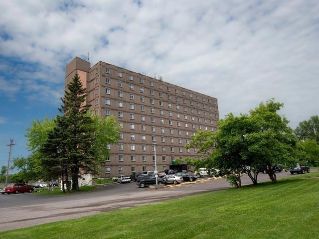 4901 Grand Ave, Duluth, MN 55807