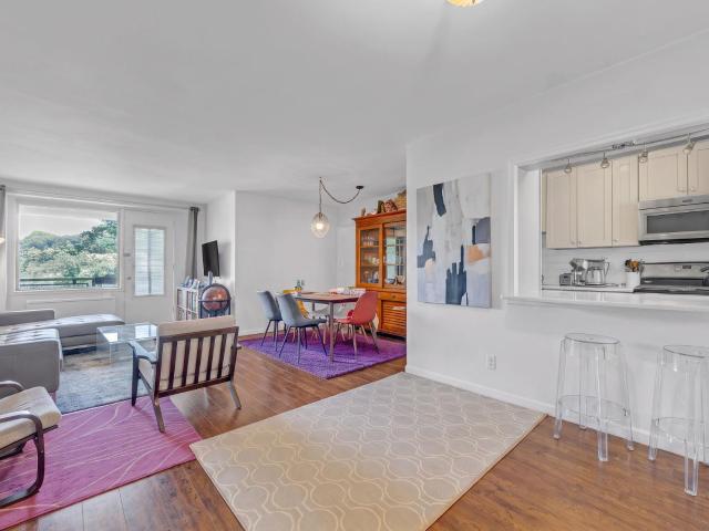 4901 Henry Hudson Parkway W 6E