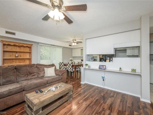4901 Independence Unit C Circle