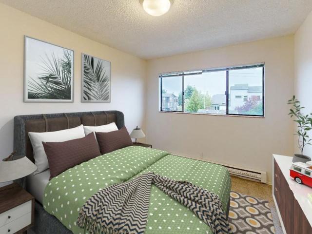 4901 3 Bedroom Apartment for Rent at 4901 Phinney Ave N, Seattle, WA 98103 Fremont
