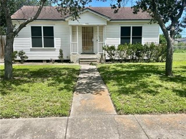 4902 Hakel Dr, Corpus Christi, TX 78415