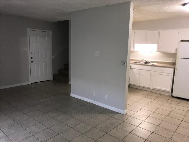 4902 West Gate Blvd # 104