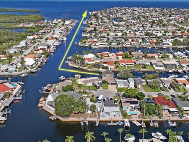 4903 Blue Heron Dr, New Port Richey, FL 34652