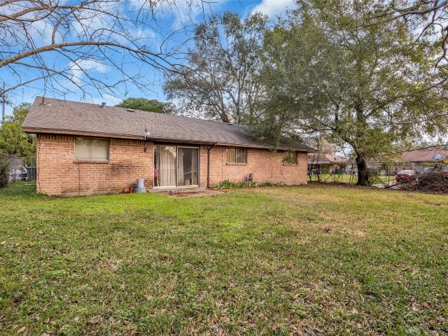 4903 Connorvale Rd, Houston, TX 77039 | MLS #52876 | Compass