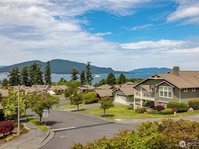4903 Portalis Way, Anacortes, WA 98221