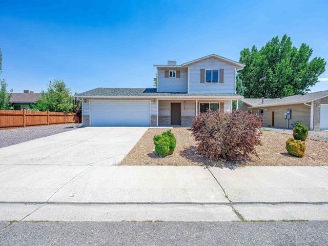 490 1/2 Aspen Grove Dr, Clifton, CO 81520