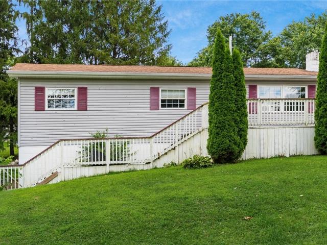 490 Cedarhurst Drive