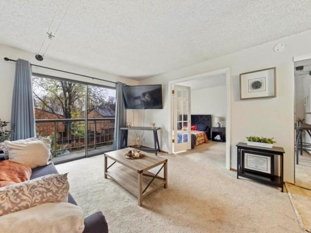490 Civic Dr #204, Walnut Creek, CA 94596