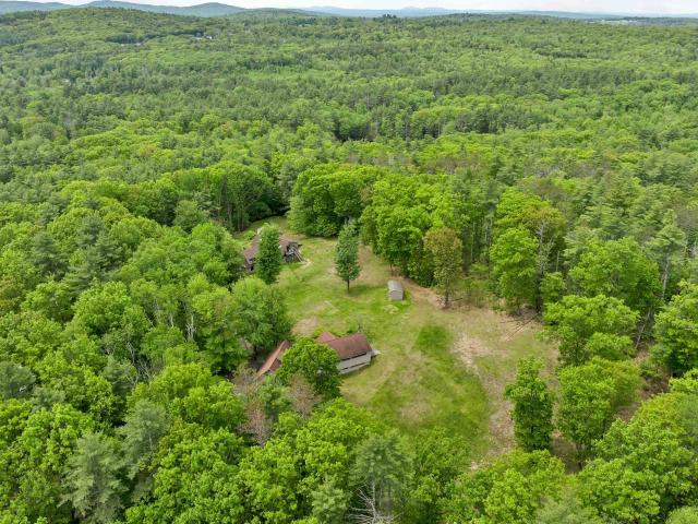 490 Clough Rd, Pittsfield, NH 03263 | MLS #5086