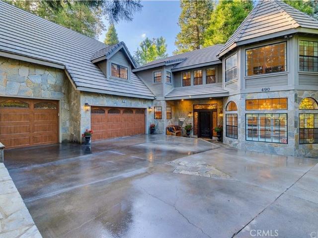 490 Bay View Ct, Lake Arrowhead, CA 92352 | MLS #IG26070 | Compass