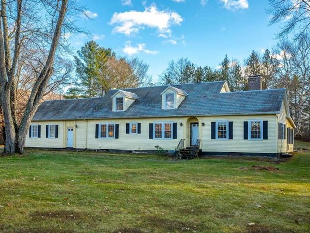 490 Barnumville Rd, Manchester, VT 05255