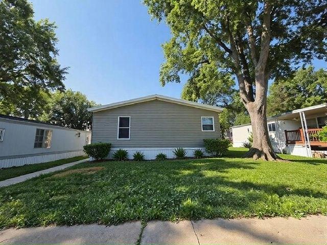490 Blackbird Ln Unit 490, Madison, WI 53704