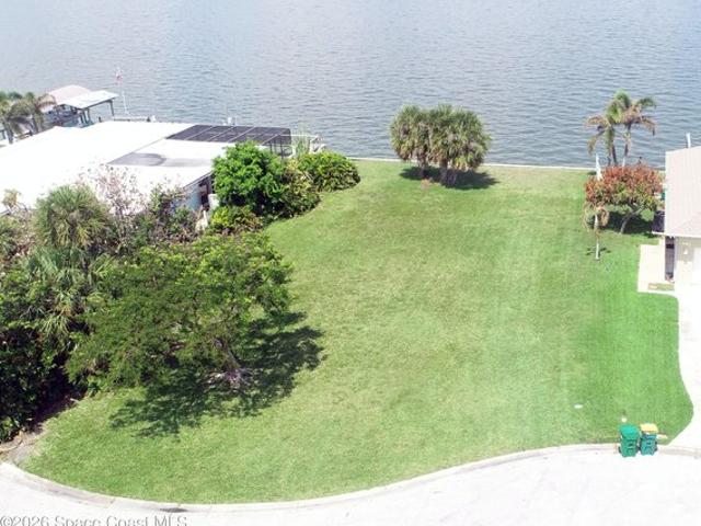 490 Brightwaters Dr, Cocoa Beach, FL 32931