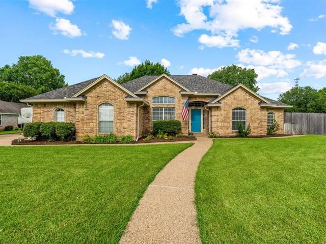 490 Dal Paso Dr, Robinson, TX 76706