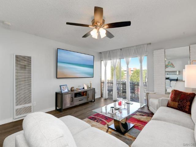 490 Fourth Ave 32