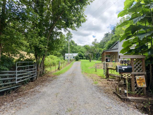 490 Ford Hollow Rd