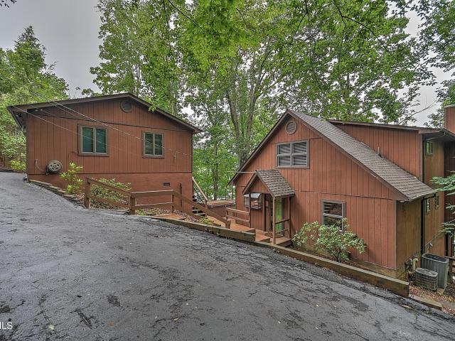 490 Hideaway Farm Road