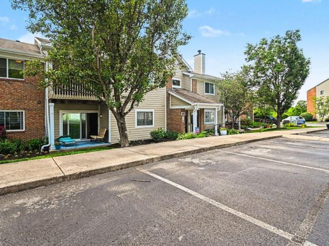 490 Lakeview Drive # 205