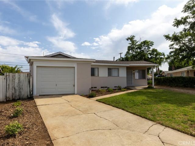 490 Laraine Drive