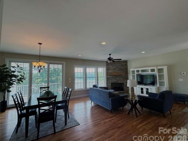 490 Mapleton Ln, Columbus, NC 28722 | MLS #4346
