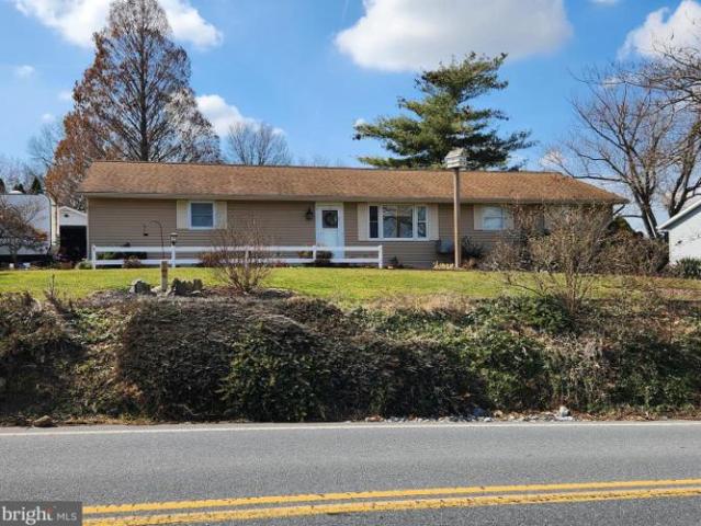 490 Milton Grove Rd S, Elizabethtown, PA 17022