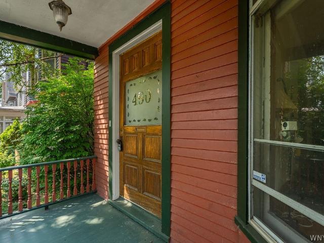 490 Norwood Avenue