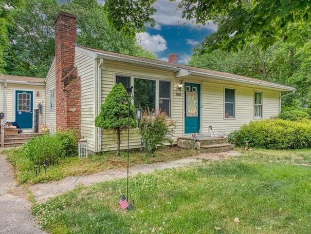 490 North Ave, Rockland, MA 02370