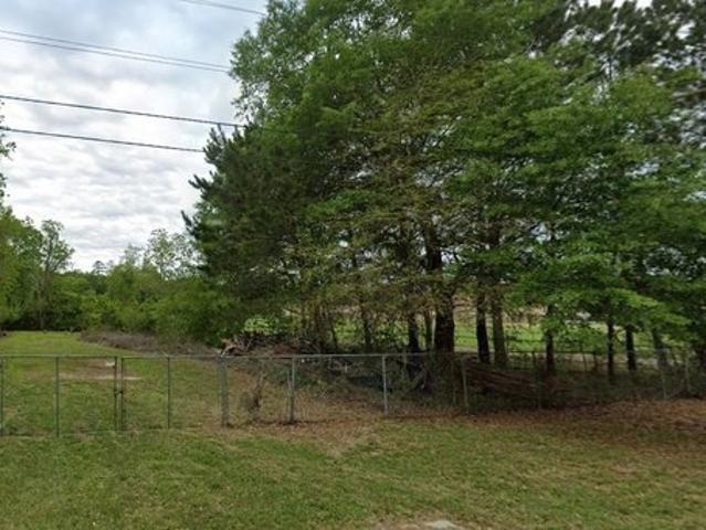 490 S Railroad Ave, Shepherd, TX 77371