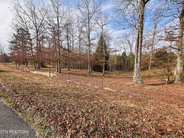 490 Rockview Rd, Jamestown, TN 38556