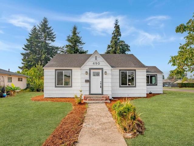 490 W A St, Lebanon, OR 97355