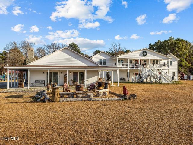 490 Whitehouse Fork Road