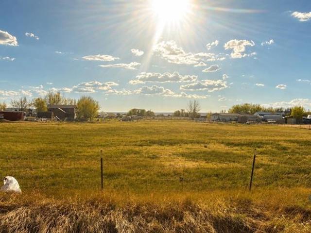 490 Twin Butte Dr, Lyman, WY 82937