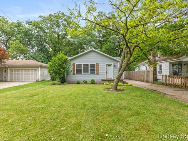 4914 Haughey Ave SW, Wyoming, MI 49548