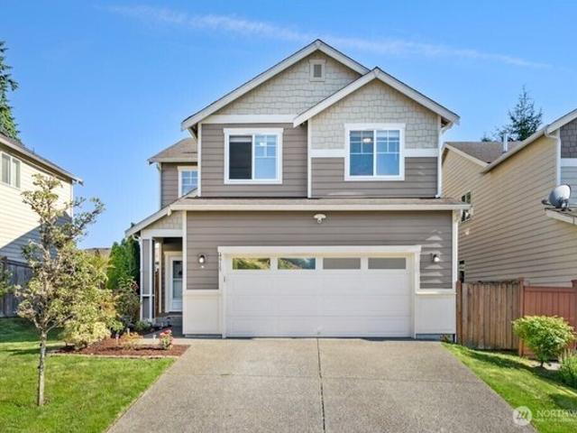 4915 NE 5th St, Renton, WA 98059