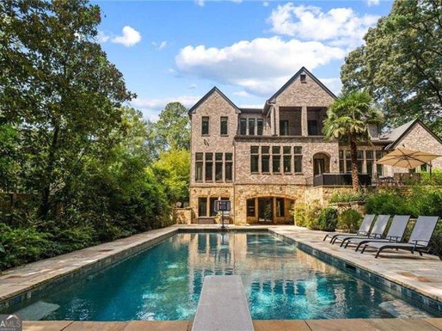 4915 Northway Dr NE, Sandy Springs, GA 30342
