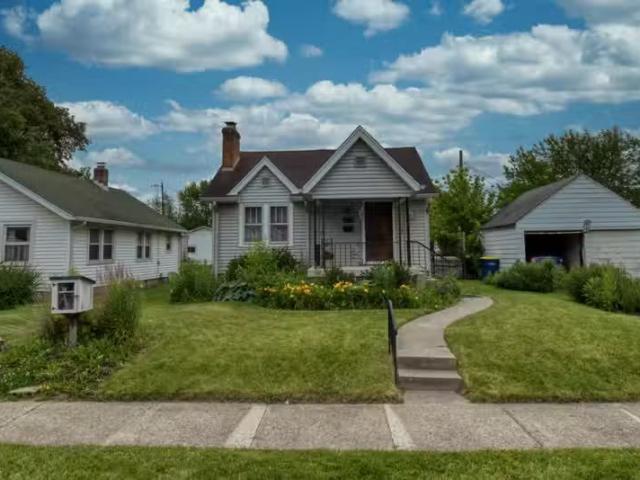 4915 E 13TH ST, INDIANAPOLIS, IN 46201 Single Family Residence.