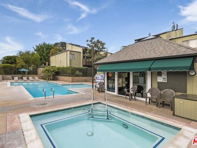 4915 Indian Wood Rd Unit 500, Culver City, CA 90230