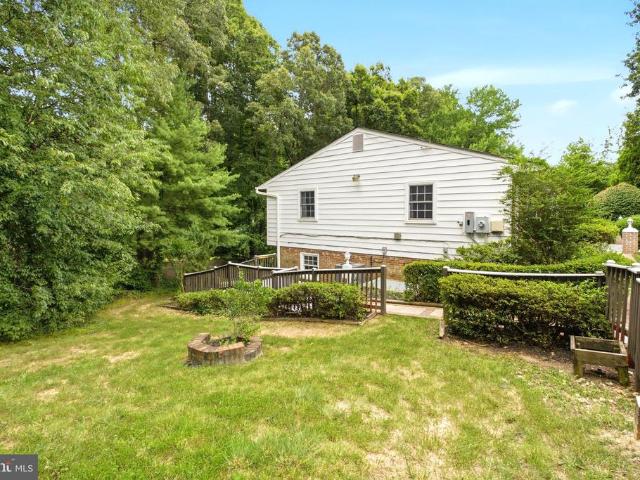 4915 Powell Road